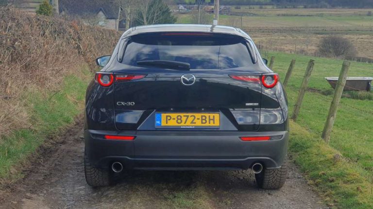 Rijtest Mazda CX-30: Eindelijk een goede cross-over - Dagelijksauto.nl